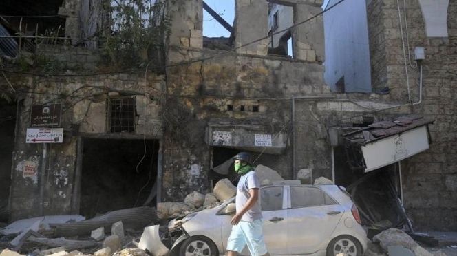 Explosions au Liban / 300 000 personnes sans domicile : Le nouveau ...