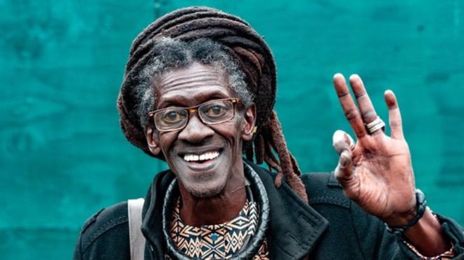 Cheikh Lô : Le musicien révèle le secret de sa jeunesse - Notre Continent