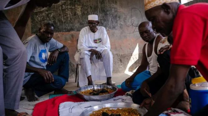 Passy accueille son héros : Yoro Diao dans sa ville natale - Notre ...