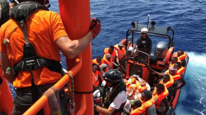 L'ONU alerte : Plus de 2.500 morts ou disparus en Méditerranée - Notre ...